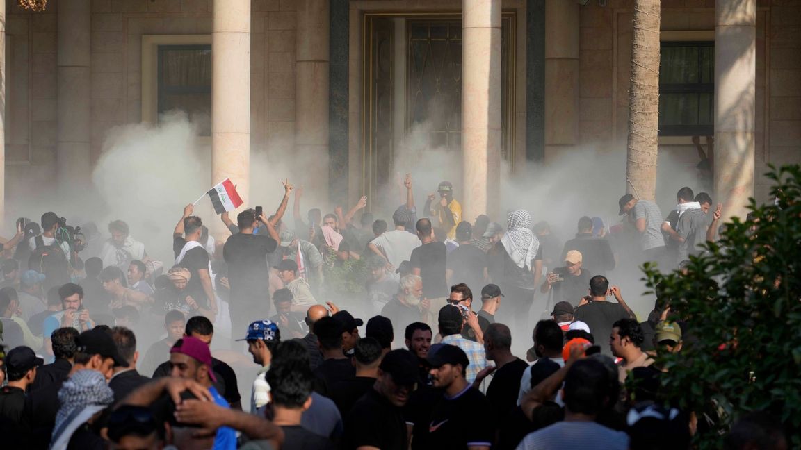 Kaosartade scener i Bagdad – minst 30 döda