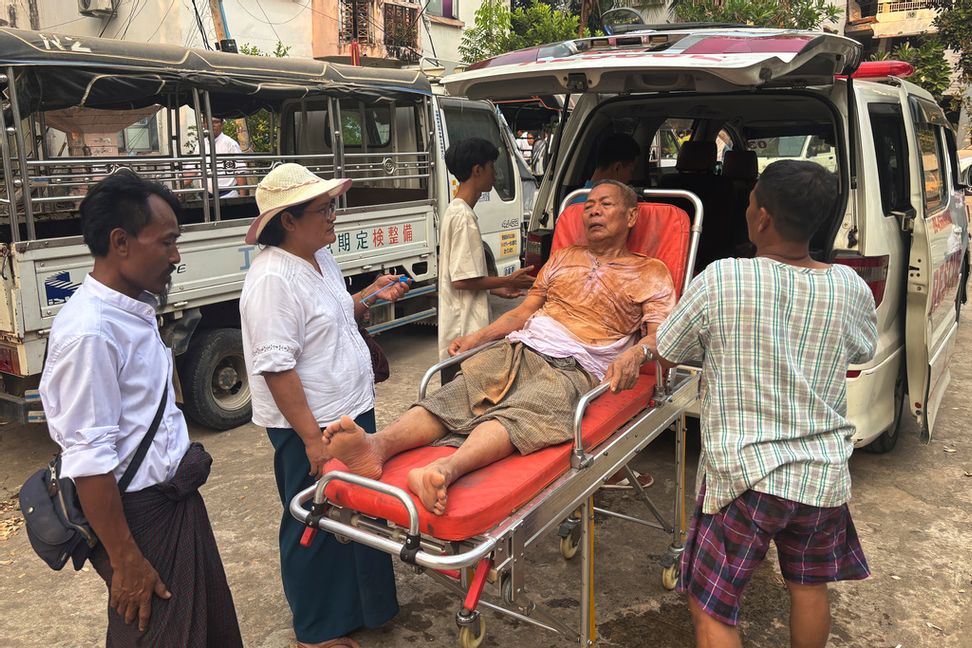 Enorma skador i Myanmar – tusentals befaras döda