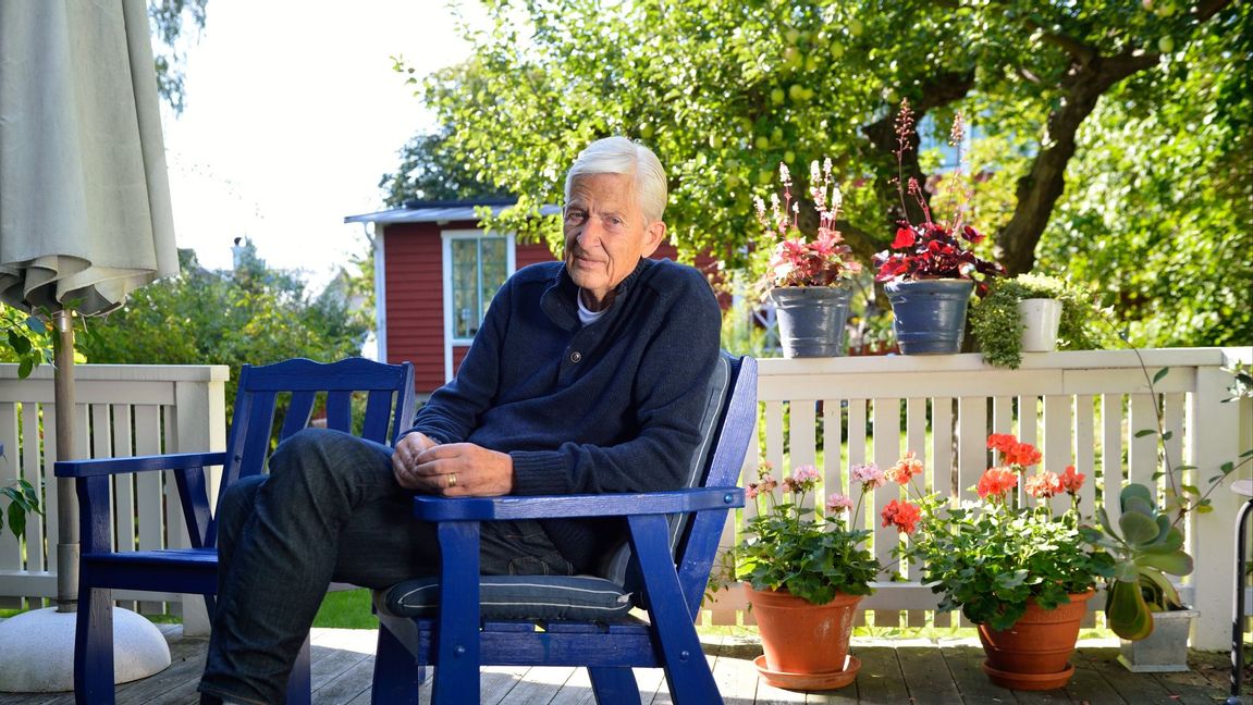 Lindén: Man kan älska både idrott och litteratur